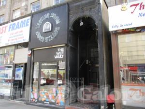 The Wee Vault in Edinburgh : Pubs Galore