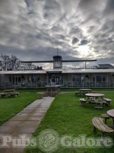 The Aviator Hotel in Sywell (near Northampton) : Pubs Galore