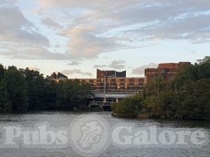 Brightsmith On The Water in NEC (near Birmingham) : Pubs Galore