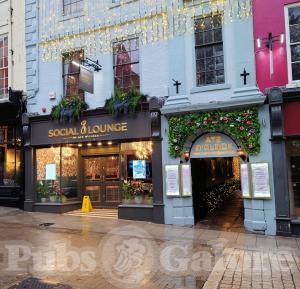 Social 8 Lounge in York : Pubs Galore
