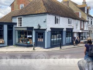 The Outside Inn in Rye : Pubs Galore