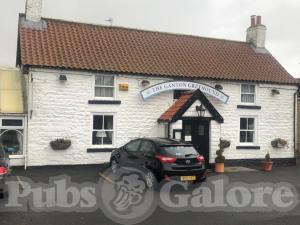 The Ganton Greyhound in Ganton (near Scarborough) : Pubs Galore