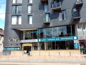 Grappa in Sheffield : Pubs Galore