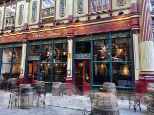 The Golden Goose in Leadenhall, EC3 : Pubs Galore