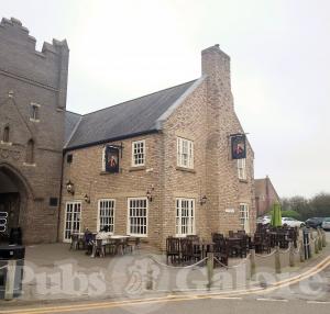 John Paul Jones in Primrose Valley, Filey : Pubs Galore