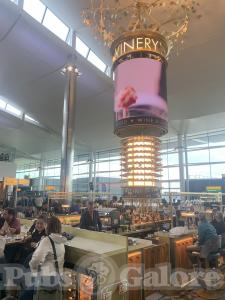 The Vinery in Heathrow Airport (near Hounslow) : Pubs Galore