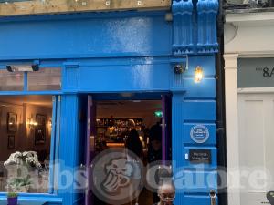 Little Violet Door in Soho, W1 : Pubs Galore