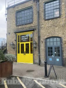 Pretty Decent Beer Co Taproom in E3 : Pubs Galore