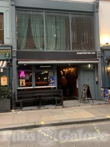 30 Dean Street in Soho, W1 : Pubs Galore